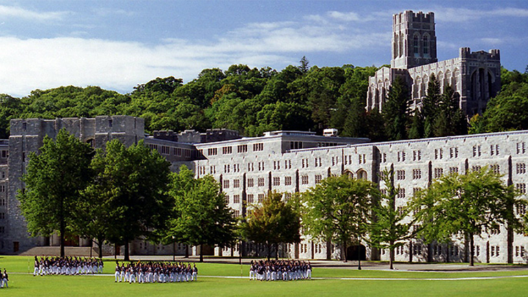 barracks | STRUCTURAL