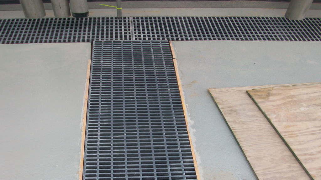 trench-complete | STRUCTURAL