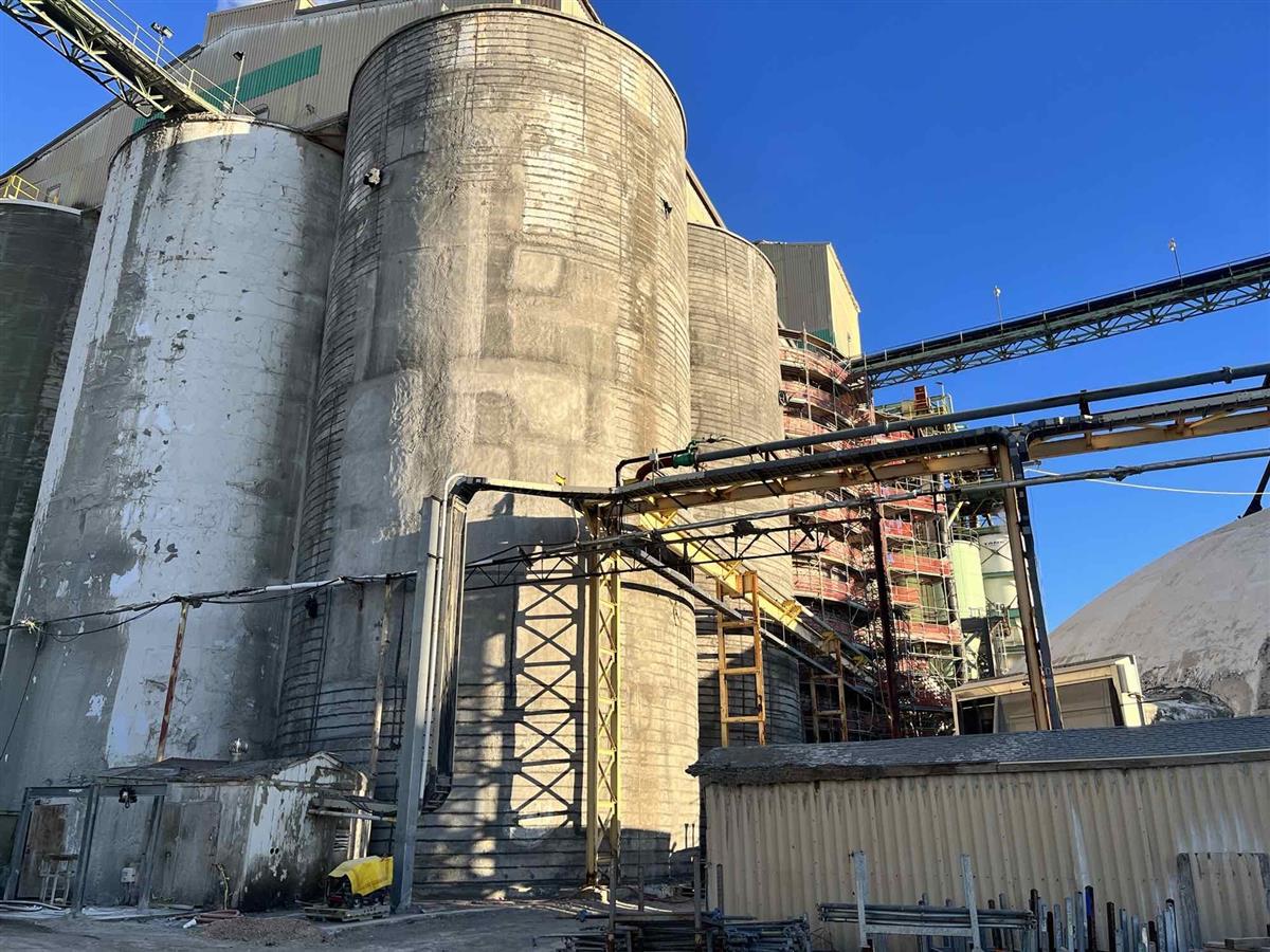 Phased Repair Approach Resolves Silo Deterioration | STRUCTURAL